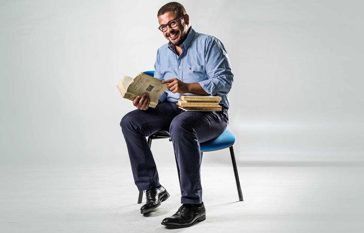 TRIBUTO DE UM FADISTA A QUEM REVITALIZOU OUTRAS TRADIÇÕES POPULARES ...